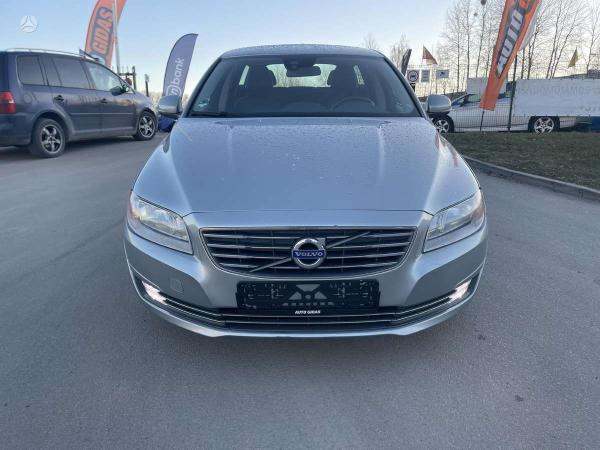 Pelēks Volvo V70 2013 Kauņa, ar dzinēja tilpumu 1.56 L un nobraukumu 210 tūkst. km par 6250 €, foto 4 vietnē AUTOMOTO.COM.LV