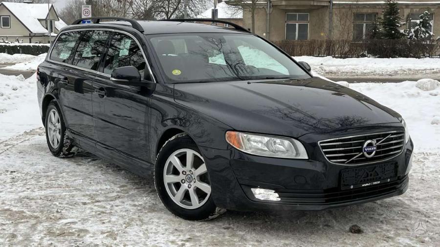 Pelēks Volvo V70 2013 Ukmergė, ar dzinēja tilpumu 1.56 L un nobraukumu 268 tūkst. km par 6200 €, foto 1 vietnē AUTOMOTO.COM.LV