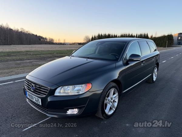 Grey Volvo V70 2013 in Tallinn, with an engine capacity of 2.00 L and mileage of 323 thousand km for 7490 €, photo 1 on AUTOMOTO.COM.LV