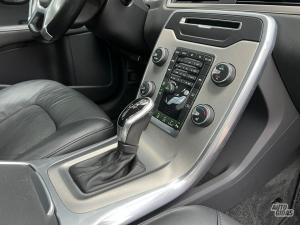 Grey Volvo V70 2013 in Vilnius, with an engine capacity of 1.60 L and mileage of 300 thousand km for 6250 €, photo 30 on AUTOMOTO.COM.LV