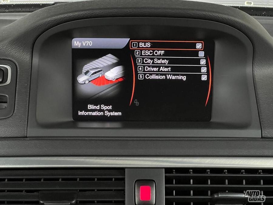 Grey Volvo V70 2013 in Vilnius, with an engine capacity of 1.60 L and mileage of 300 thousand km for 6250 €, photo 31 on AUTOMOTO.COM.LV