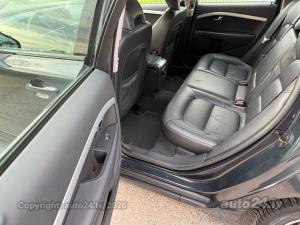 Grey Volvo V70 2013 in Tallinn, with an engine capacity of 2.00 L and mileage of 289 thousand km for 7590 €, photo 7 on AUTOMOTO.COM.LV