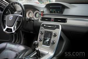 Grey Volvo V70 2013 in Riga, with an engine capacity of 2.00 L and mileage of 320 thousand km for 4800 €, photo 15 on AUTOMOTO.COM.LV