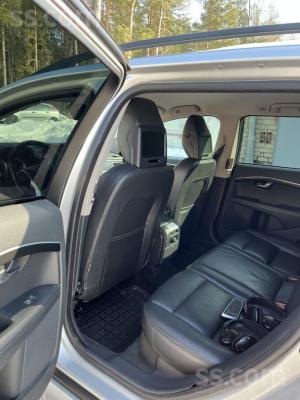 Pelēks Volvo V70 2013 Daugavpils, ar dzinēja tilpumu 2.00 L un nobraukumu 217 tūkst. km par 7450 €, foto 8 vietnē AUTOMOTO.COM.LV