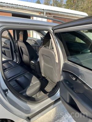 Pelēks Volvo V70 2013 Daugavpils, ar dzinēja tilpumu 2.00 L un nobraukumu 217 tūkst. km par 7450 €, foto 11 vietnē AUTOMOTO.COM.LV