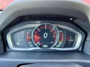 Grey Volvo V70 2013 in Kaunas, with an engine capacity of 2.00 L and mileage of 291 thousand km for 6990 €, photo 22 on AUTOMOTO.COM.LV