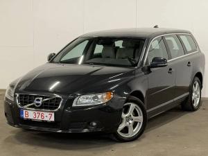 Pelēks Volvo V70 2013 Jūrmala, ar dzinēja tilpumu 2.00 L un nobraukumu 387 tūkst. km par 6950 €, foto  vietnē AUTOMOTO.COM.LV