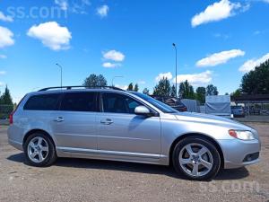 Pelēks Volvo V70 2013 Daugavpils, ar dzinēja tilpumu 2.00 L un nobraukumu 0 tūkst. km par 7350 €, foto 5 vietnē AUTOMOTO.COM.LV