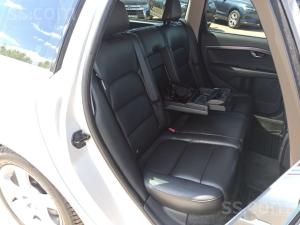Pelēks Volvo V70 2013 Daugavpils, ar dzinēja tilpumu 2.00 L un nobraukumu 0 tūkst. km par 7350 €, foto 21 vietnē AUTOMOTO.COM.LV