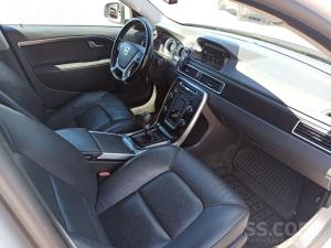 Pelēks Volvo V70 2013 Daugavpils, ar dzinēja tilpumu 2.00 L un nobraukumu 0 tūkst. km par 7350 €, foto 23 vietnē AUTOMOTO.COM.LV