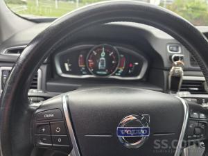 Pelēks Volvo V70 2013 Rīga, ar dzinēja tilpumu 2.40 L un nobraukumu 295 tūkst. km par 7500 €, foto 8 vietnē AUTOMOTO.COM.LV