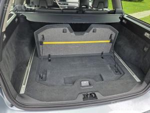 Pelēks Volvo V70 2013 Rīga, ar dzinēja tilpumu 2.40 L un nobraukumu 295 tūkst. km par 7500 €, foto 15 vietnē AUTOMOTO.COM.LV