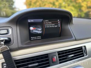 Grey Volvo V70 2013 in Talsi, with an engine capacity of 2.40 L and mileage of 316 thousand km for 7500 €, photo 26 on AUTOMOTO.COM.LV