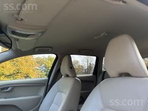 Grey Volvo V70 2013 in Talsi, with an engine capacity of 2.40 L and mileage of 316 thousand km for 7500 €, photo 29 on AUTOMOTO.COM.LV