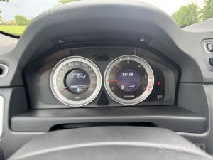 Grey Volvo V70 2013 in Riga, with an engine capacity of 2.00 L and mileage of 357 thousand km for 5850 €, photo 19 on AUTOMOTO.COM.LV