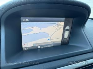 Pelēks Volvo V70 2013 Tallina, ar dzinēja tilpumu 2.00 L un nobraukumu 382 tūkst. km par 3995 €, foto 23 vietnē AUTOMOTO.COM.LV