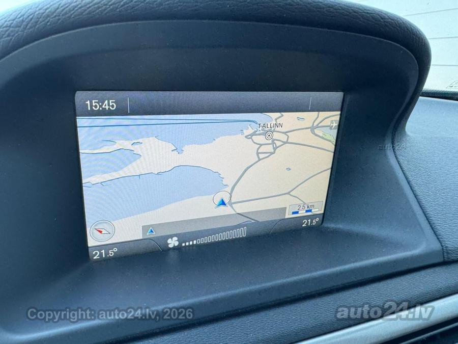 Pelēks Volvo V70 2013 Tallina, ar dzinēja tilpumu 2.00 L un nobraukumu 382 tūkst. km par 3995 €, foto 24 vietnē AUTOMOTO.COM.LV