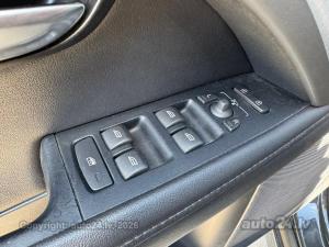 Pelēks Volvo V70 2013 Tallina, ar dzinēja tilpumu 2.00 L un nobraukumu 382 tūkst. km par 3995 €, foto 26 vietnē AUTOMOTO.COM.LV