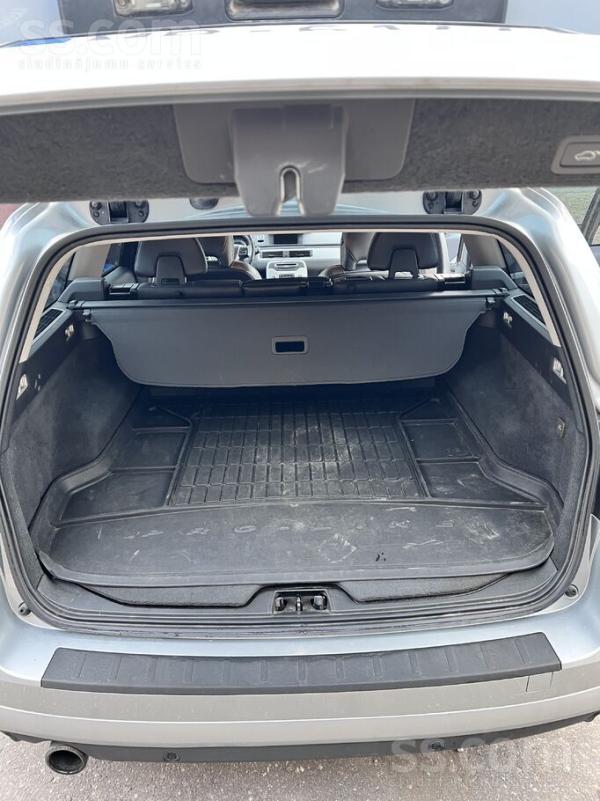 Pelēks Volvo V70 2013 Rīga, ar dzinēja tilpumu 2.00 L un nobraukumu 286 tūkst. km par 5999 €, foto 9 vietnē AUTOMOTO.COM.LV
