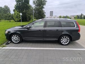 Серый Вольво В70 2013 в Рига, объемом двигателя 1.60 л и пробегом 296 тыс. км за 6000 €, фото 7 на AUTOMOTO.COM.LV