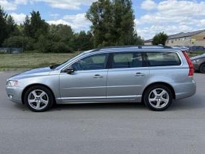 Pelēks Volvo V70 2013 Tauragė, ar dzinēja tilpumu 1.98 L un nobraukumu 287 tūkst. km par 5750 €, foto 7 vietnē AUTOMOTO.COM.LV