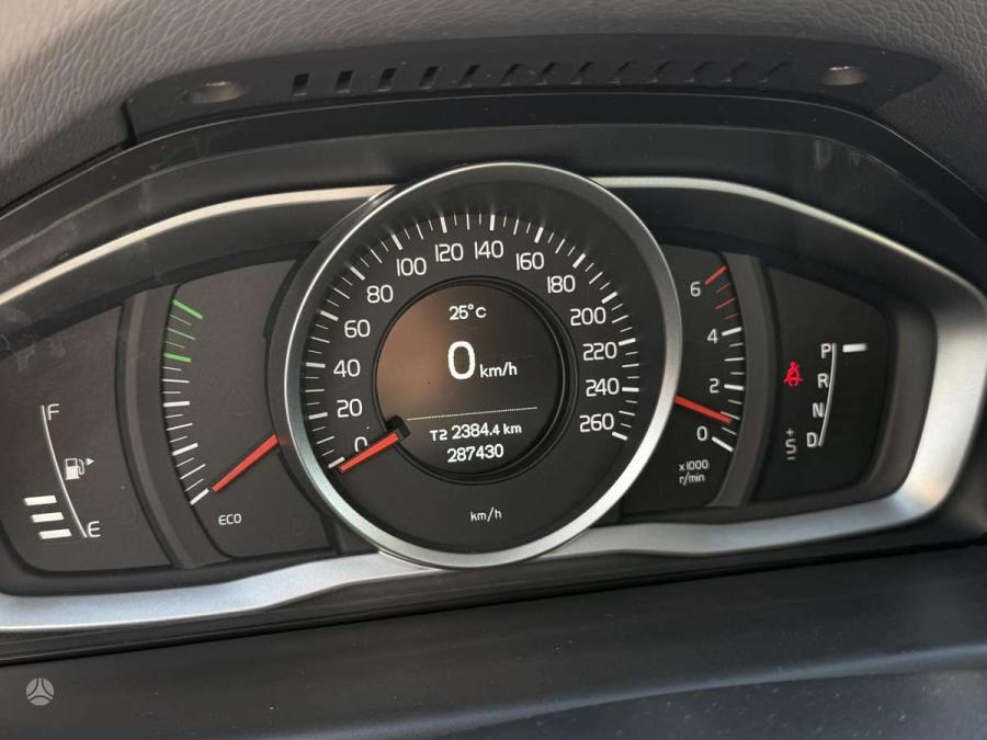Pelēks Volvo V70 2013 Tauragė, ar dzinēja tilpumu 1.98 L un nobraukumu 287 tūkst. km par 5750 €, foto 15 vietnē AUTOMOTO.COM.LV