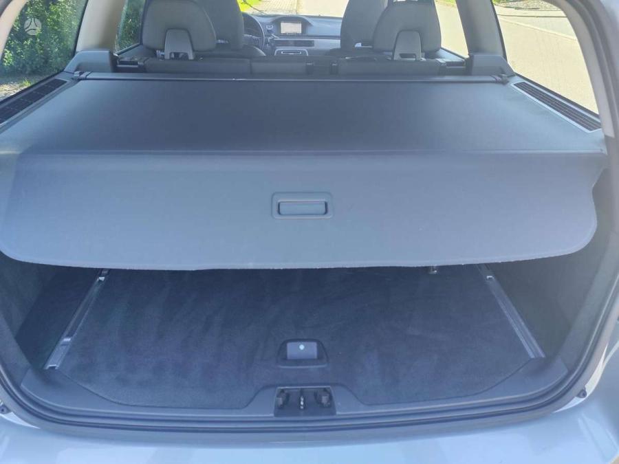 Grey Volvo V70 2013 in Kaunas, with an engine capacity of 1.98 L and mileage of 287 thousand km for 6250 €, photo 11 on AUTOMOTO.COM.LV