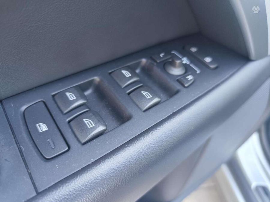 Grey Volvo V70 2013 in Kaunas, with an engine capacity of 1.98 L and mileage of 287 thousand km for 6250 €, photo 13 on AUTOMOTO.COM.LV