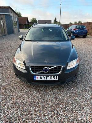 Pelēks Volvo V70 2013 Klaipėda, ar dzinēja tilpumu 2.00 L un nobraukumu 265 tūkst. km par 5700 €, foto 3 vietnē AUTOMOTO.COM.LV