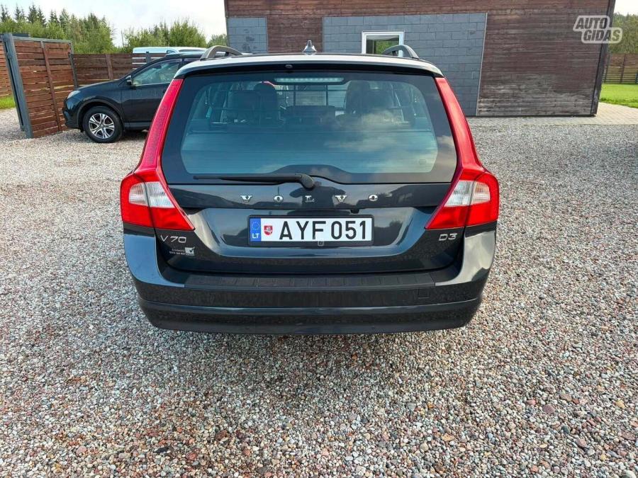 Pelēks Volvo V70 2013 Klaipėda, ar dzinēja tilpumu 2.00 L un nobraukumu 265 tūkst. km par 5700 €, foto 7 vietnē AUTOMOTO.COM.LV