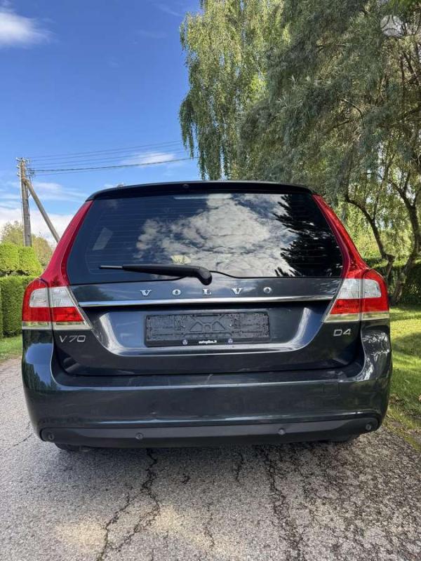 Pelēks Volvo V70 2013 Alīta, ar dzinēja tilpumu 1.97 L un nobraukumu 265 tūkst. km par 5700 €, foto 10 vietnē AUTOMOTO.COM.LV