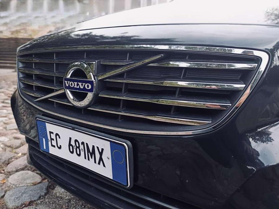 Pelēks Volvo V70 2013 Utena, ar dzinēja tilpumu 1.98 L un nobraukumu 419 tūkst. km par 5950 €, foto 22 vietnē AUTOMOTO.COM.LV