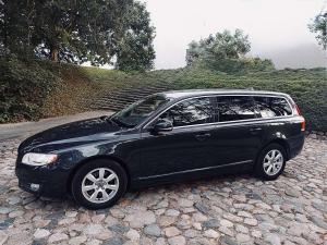 Pelēks Volvo V70 2013 Utena, ar dzinēja tilpumu 1.98 L un nobraukumu 419 tūkst. km par 5950 €, foto 26 vietnē AUTOMOTO.COM.LV