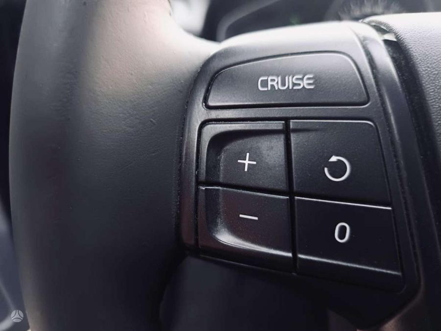 Pelēks Volvo V70 2013 Utena, ar dzinēja tilpumu 1.98 L un nobraukumu 419 tūkst. km par 5950 €, foto 32 vietnē AUTOMOTO.COM.LV