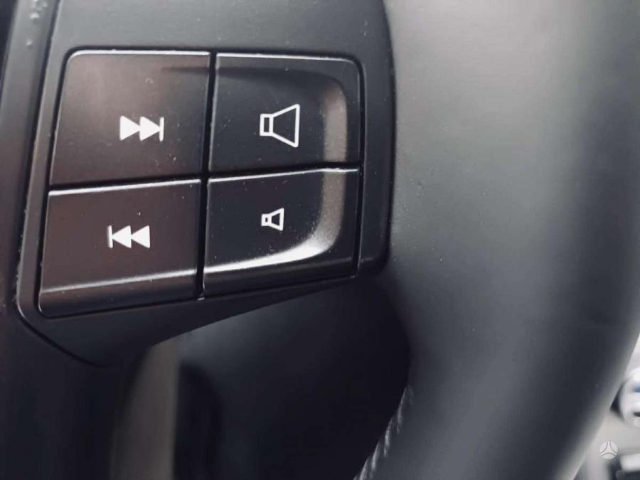 Pelēks Volvo V70 2013 Utena, ar dzinēja tilpumu 1.98 L un nobraukumu 419 tūkst. km par 5950 €, foto 33 vietnē AUTOMOTO.COM.LV