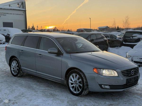 Grey Volvo V70 2014 in Utena, with an engine capacity of 1.98 L and mileage of 289 thousand km for 5990 €, photo 2 on AUTOMOTO.COM.LV