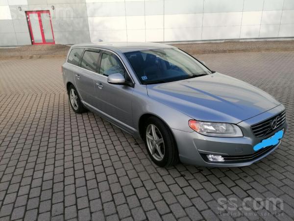 Pelēks Volvo V70 2014 Jelgava, ar dzinēja tilpumu 2.00 L un nobraukumu 310 tūkst. km par 7200 €, foto 4 vietnē AUTOMOTO.COM.LV