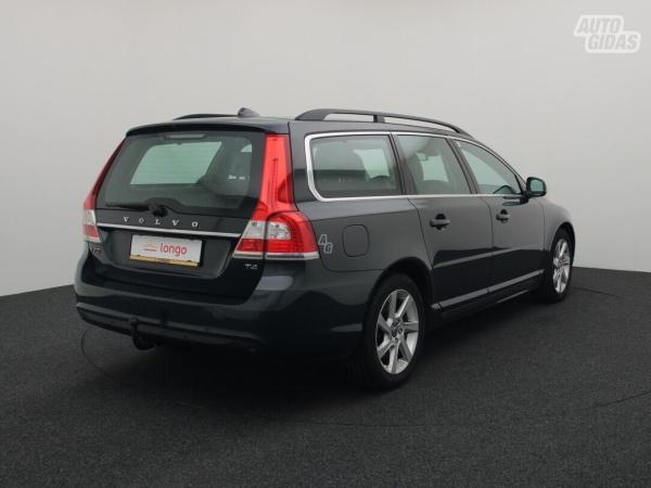 Pelēks Volvo V70 2014 Viļņa, ar dzinēja tilpumu 1.60 L un nobraukumu 229 tūkst. km par 9299 €, foto 8 vietnē AUTOMOTO.COM.LV