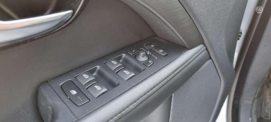 Grey Volvo V70 2014 in Alytus, with an engine capacity of 1.97 L and mileage of 247 thousand km for 7300 €, photo 9 on AUTOMOTO.COM.LV