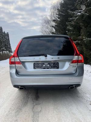 Grey Volvo V70 2014 in Alytus, with an engine capacity of 1.98 L and mileage of 249 thousand km for 5499 €, photo 6 on AUTOMOTO.COM.LV