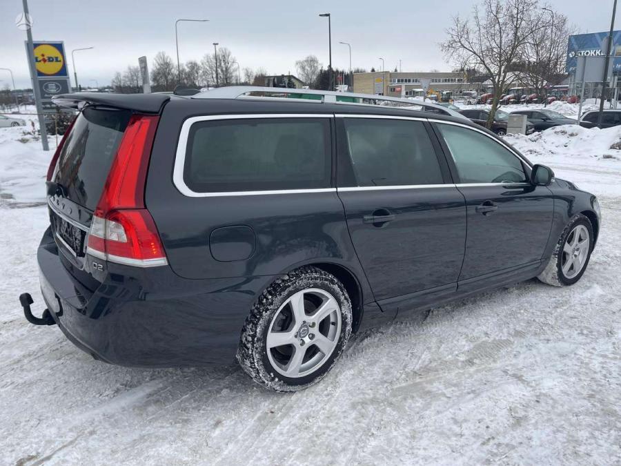 Pelēks Volvo V70 2014 Kauņa, ar dzinēja tilpumu 1.56 L un nobraukumu 246 tūkst. km par 6250 €, foto 6 vietnē AUTOMOTO.COM.LV