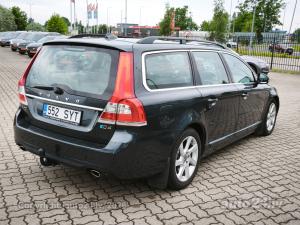 Grey Volvo V70 2014 in Tartu, with an engine capacity of 2.00 L and mileage of 238 thousand km for 9490 €, photo 4 on AUTOMOTO.COM.LV