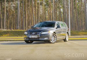 Pelēks Volvo V70 2014 Rīga, ar dzinēja tilpumu 2.00 L un nobraukumu 180 tūkst. km par 6390 €, foto  vietnē AUTOMOTO.COM.LV
