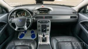 Pelēks Volvo V70 2014 Rīga, ar dzinēja tilpumu 2.00 L un nobraukumu 180 tūkst. km par 6390 €, foto 13 vietnē AUTOMOTO.COM.LV