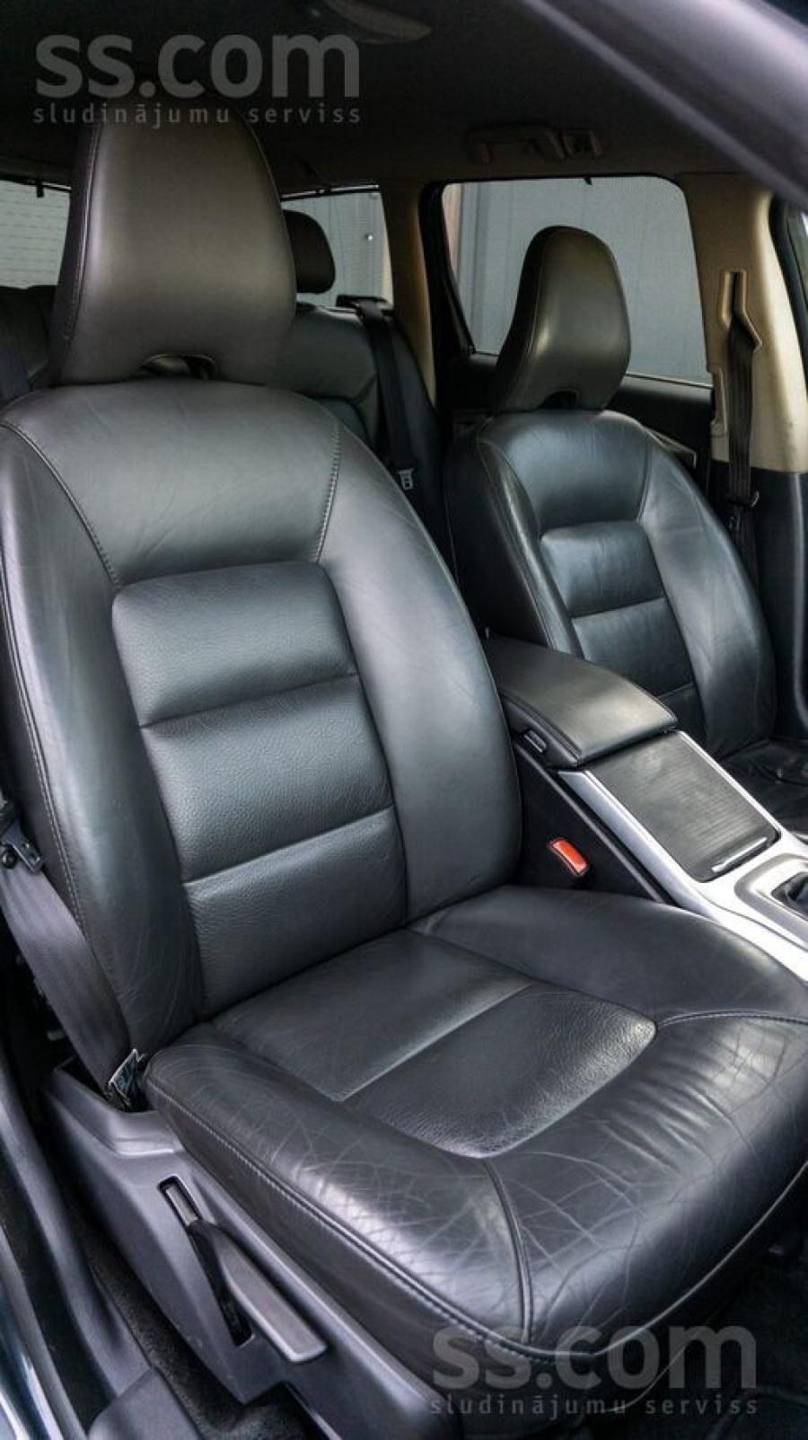 Pelēks Volvo V70 2014 Rīga, ar dzinēja tilpumu 2.00 L un nobraukumu 180 tūkst. km par 6390 €, foto 24 vietnē AUTOMOTO.COM.LV