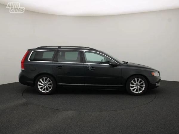 Pelēks Volvo V70 2014 Viļņa, ar dzinēja tilpumu 1.60 L un nobraukumu 294 tūkst. km par 7199 €, foto 9 vietnē AUTOMOTO.COM.LV