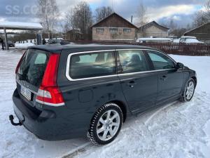 Grey Volvo V70 2014 in Riga, with an engine capacity of 2.00 L and mileage of 300 thousand km for 6700 €, photo 7 on AUTOMOTO.COM.LV