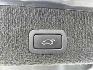 Grey Volvo V70 2014 in Riga, with an engine capacity of 2.00 L and mileage of 300 thousand km for 6700 €, photo 13 on AUTOMOTO.COM.LV