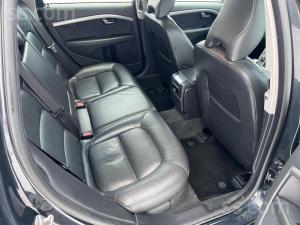 Grey Volvo V70 2014 in Riga, with an engine capacity of 2.00 L and mileage of 300 thousand km for 6700 €, photo 16 on AUTOMOTO.COM.LV
