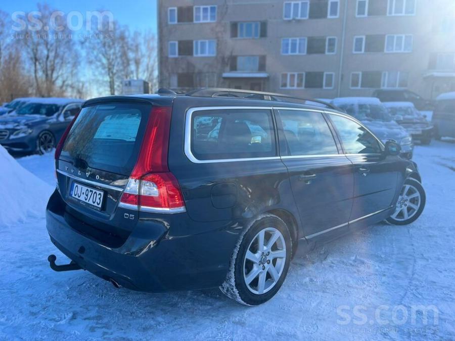 Серый Вольво В70 2014 в Кулдига, объемом двигателя 2.40 л и пробегом 296 тыс. км за 8390 €, фото 5 на AUTOMOTO.COM.LV